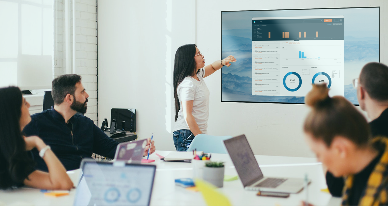 Screen mirroring and digital signage for business | Ditto